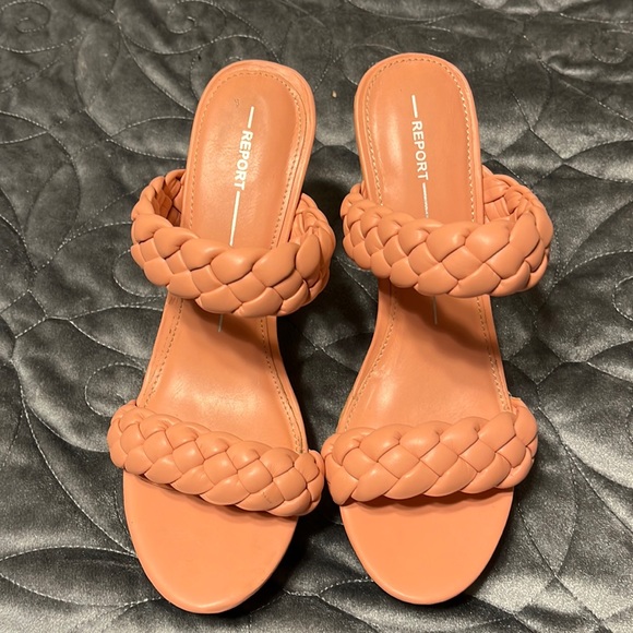 Report | Shoes | Salmon Pink Wedges Brand Report | Poshmark